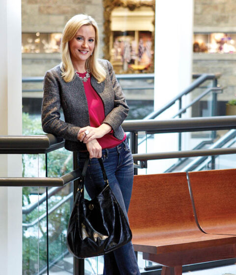 Award-winning Journalist and Edina native Jennifer Mayerle comes home ...